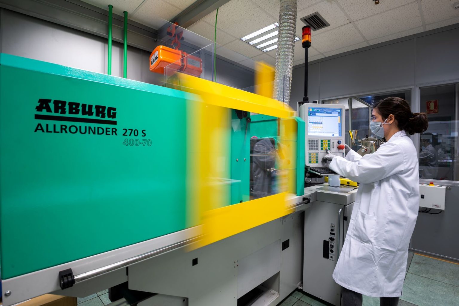 Testing of plastics and composites